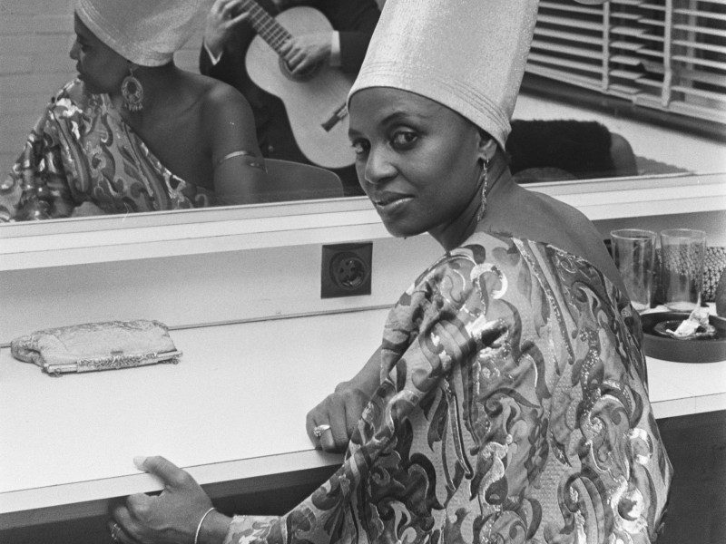 Miriam Makeba inspira África 14 anos após a sua morte - Angola