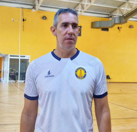 José Neto renova contrato com Petro de Luanda - Angola