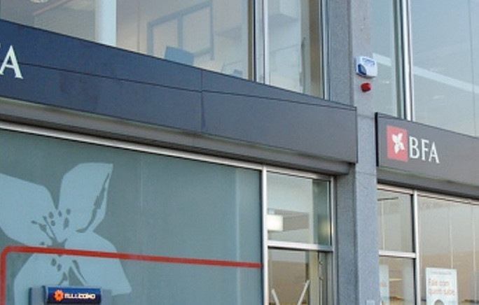 Venda da BFA está suspensa e esta aberta a entrada de novos ...
