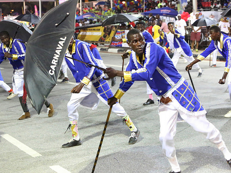 Carnaval de Luanda vai na sua 45ª edição - Angola