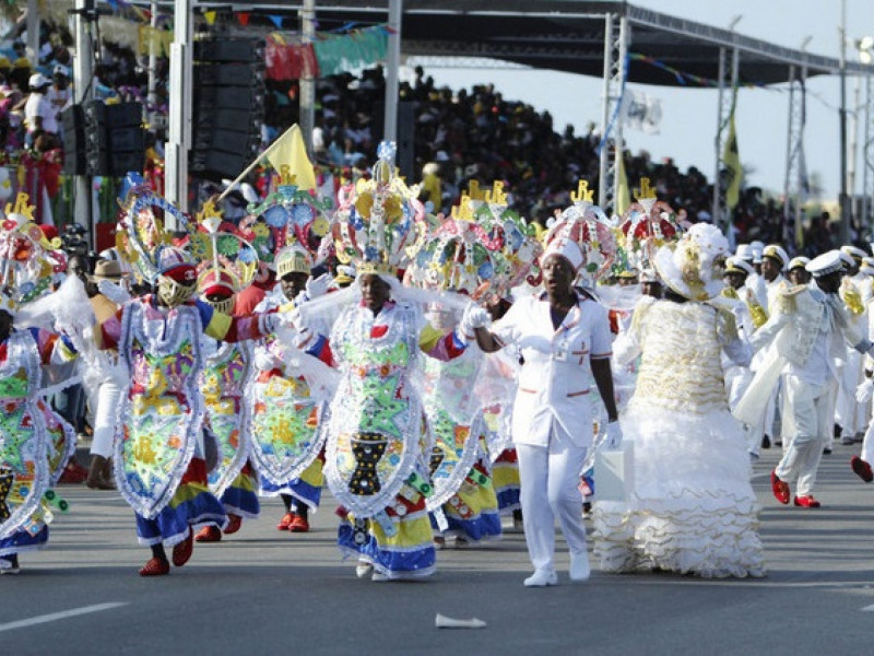 União Recreativo do Kilamba vence Carnaval de Luanda - Angola
