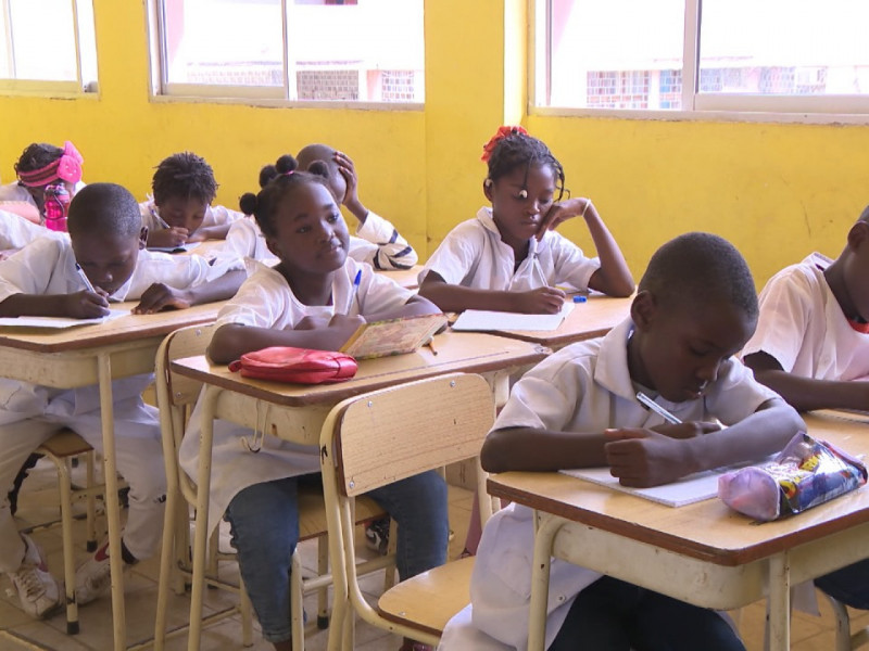 UNICEF reconhece que Angola tem aumentado verbas para a educação