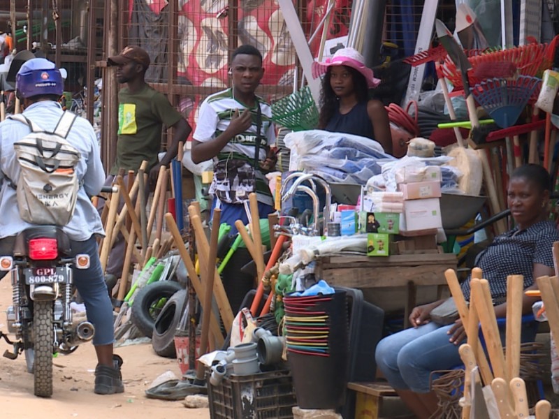 Alta de preços de materiais de construção preocupa clientes e ...