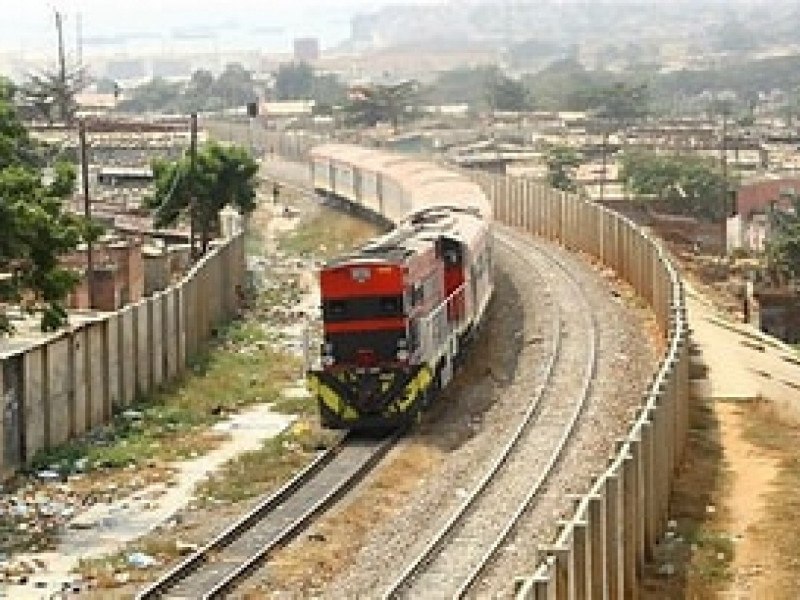 Expansão da malha ferroviária de Angola em mais mil e 200 quilómetros