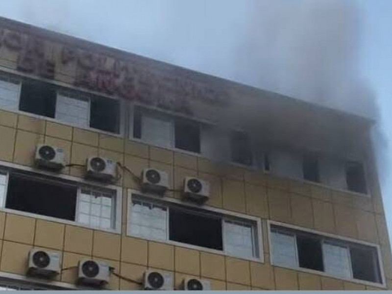 Incêndio danifica laboratório de Geologia e Minas do IMETRO - Angola