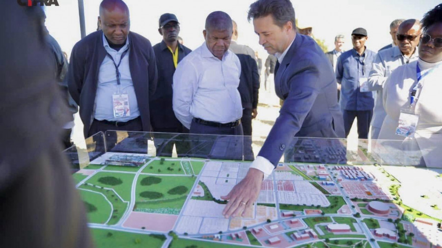 PR inteirou-se do projecto de construção da futura cidade de Mavinga ...