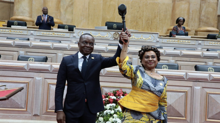 Eleito novo Presidente da Assembleia Nacional - Angola