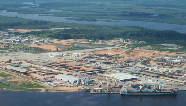 Porto do Soyo arrecada mais de 5 mil milhões Kwanzas em 2025 - Angola
